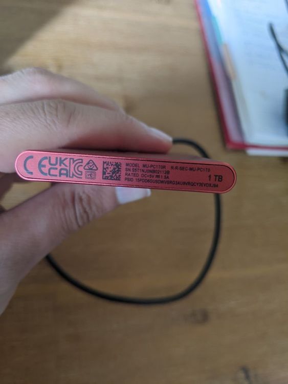 SAMSUNG Portable SSD T7 (1TB, Rot) (Gebraucht) in Richterswil für CHF ...