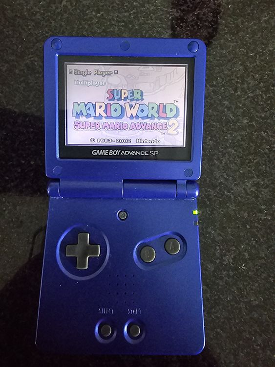 Gameboy Advance SP avec Super Mario Advance 2 (D'occasion) à Chavornay ...