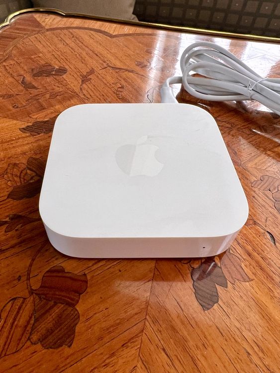 NA0066 Apple AirPort Express 802.11n Wi-Fi (A1392, MC414Z/A) (Gebraucht ...