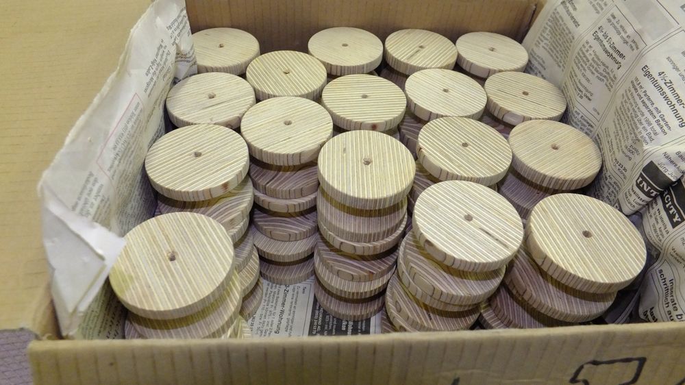 Rondellen aus Holz (Gebraucht) in Bertschikon Gossau für CHF 1 – mit ...