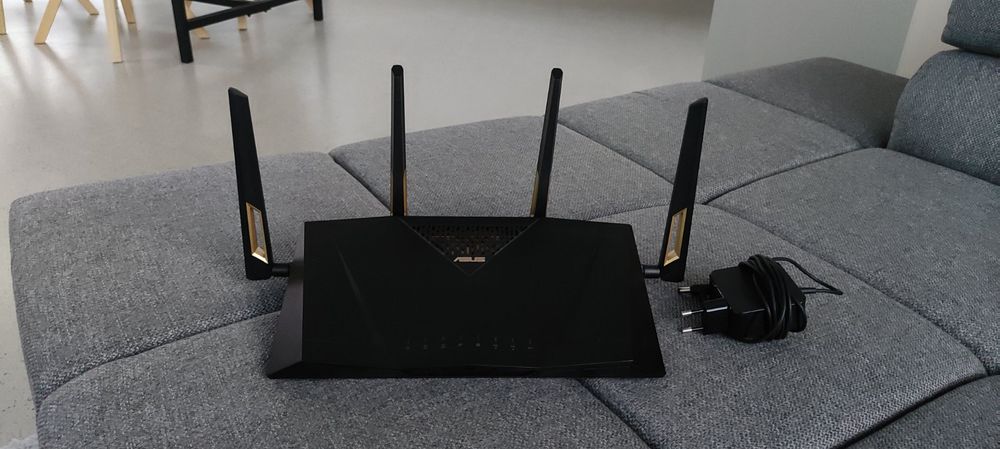 Router ASUS RT-AX88U Gaming (Gebraucht) in Zürich für CHF 120 – mit ...