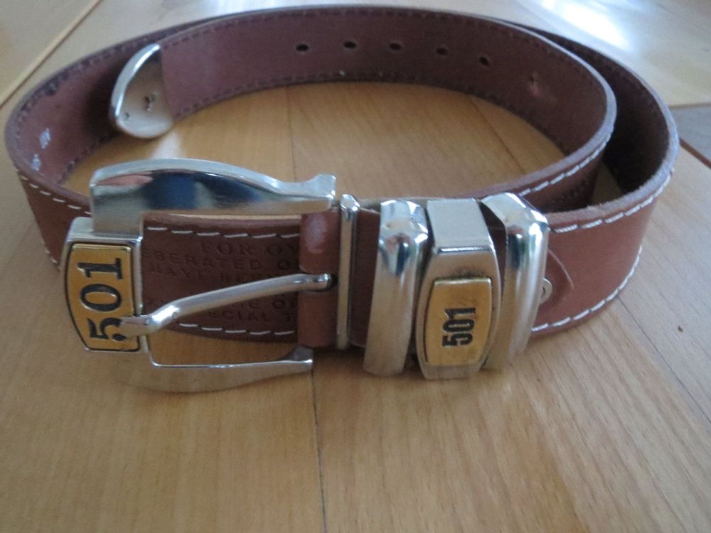 Ledergurt braun 501 Levis (Gebraucht) in Frick für CHF 13 – mit ...