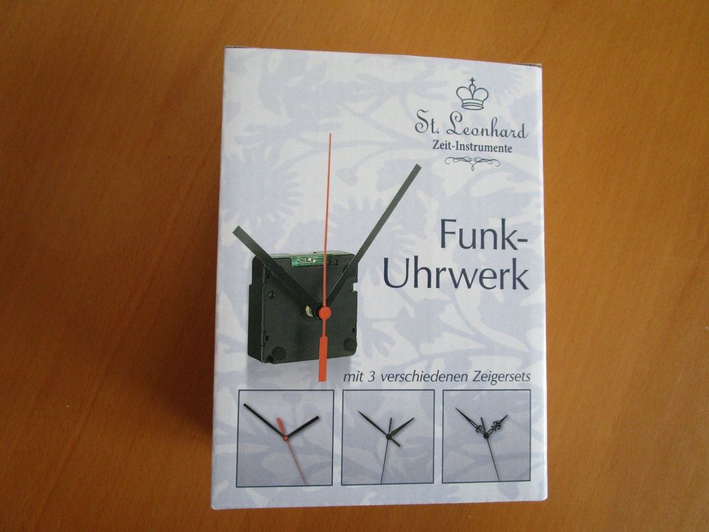 Funk-Uhrwerk mit 3 versch. Zeigersets (Neu und originalverpackt) in Ursenbach für CHF 10 – mit ...
