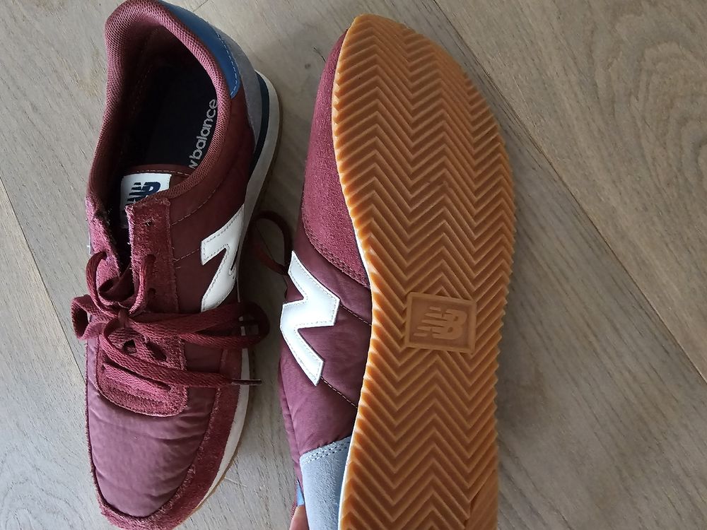 New Balance, 44 (Gebraucht) in Rotkreuz für CHF 40 – mit Lieferung auf ...