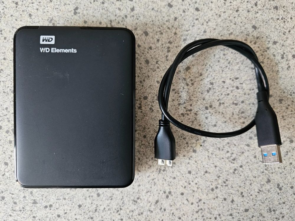 Externe 2,5“ Harddisk 3 Terabyte USB 3 - Western Digital (Gebraucht) in ...