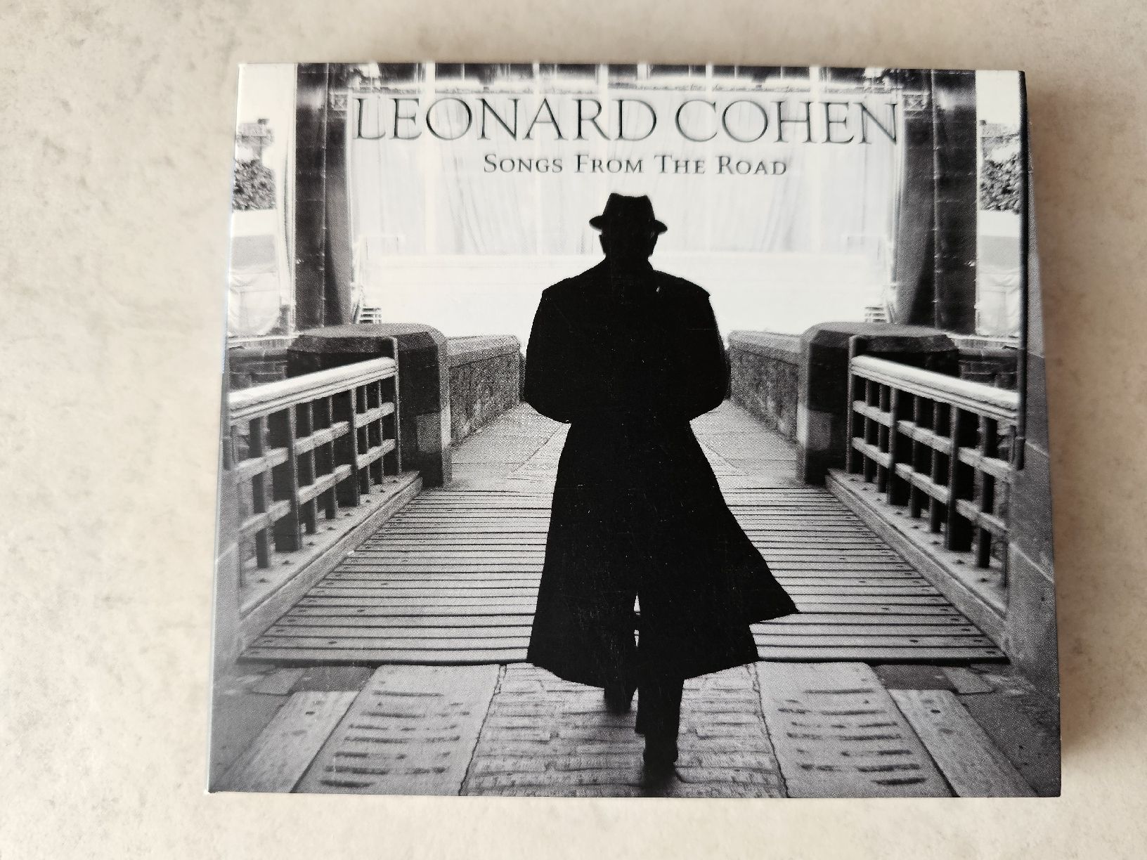 Leonard Cohen - Songs From The Road / CD & DVD (Gebraucht) in ...