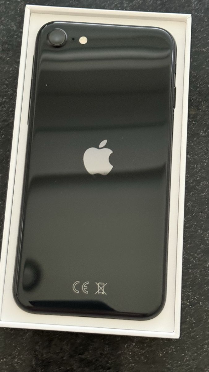 Apple iPhone SE (2nd gen) - Black - 128GB - Unlocked🔥 (52) (Neu (gemäss ...