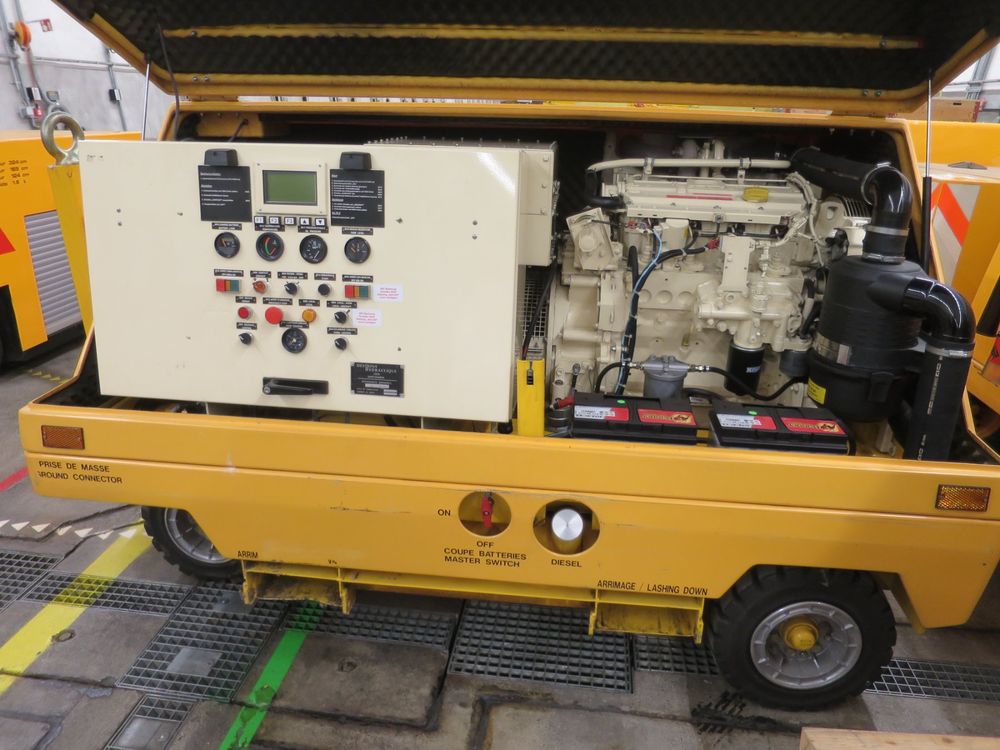 2x Electrical Power Unit (Gebraucht) in - für CHF 1910 – nur Abholung ...