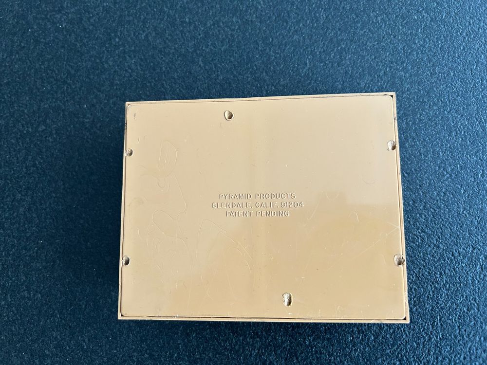 SELTENE Vintage PYRAMID PRODUCTS (Gebraucht) in Root für CHF 299 – mit ...