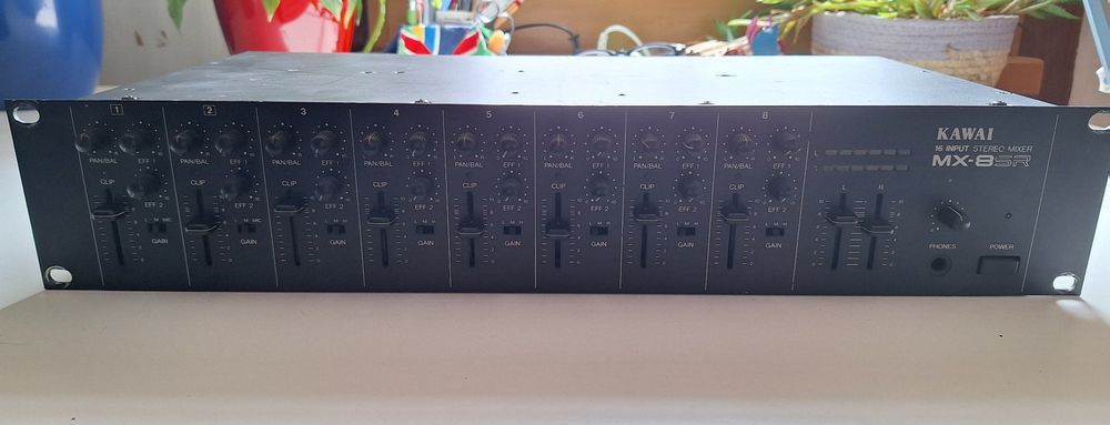 Kawai MX-8SR 16 Input 19" Rack Stereo Mixer | Kaufen auf Ricardo