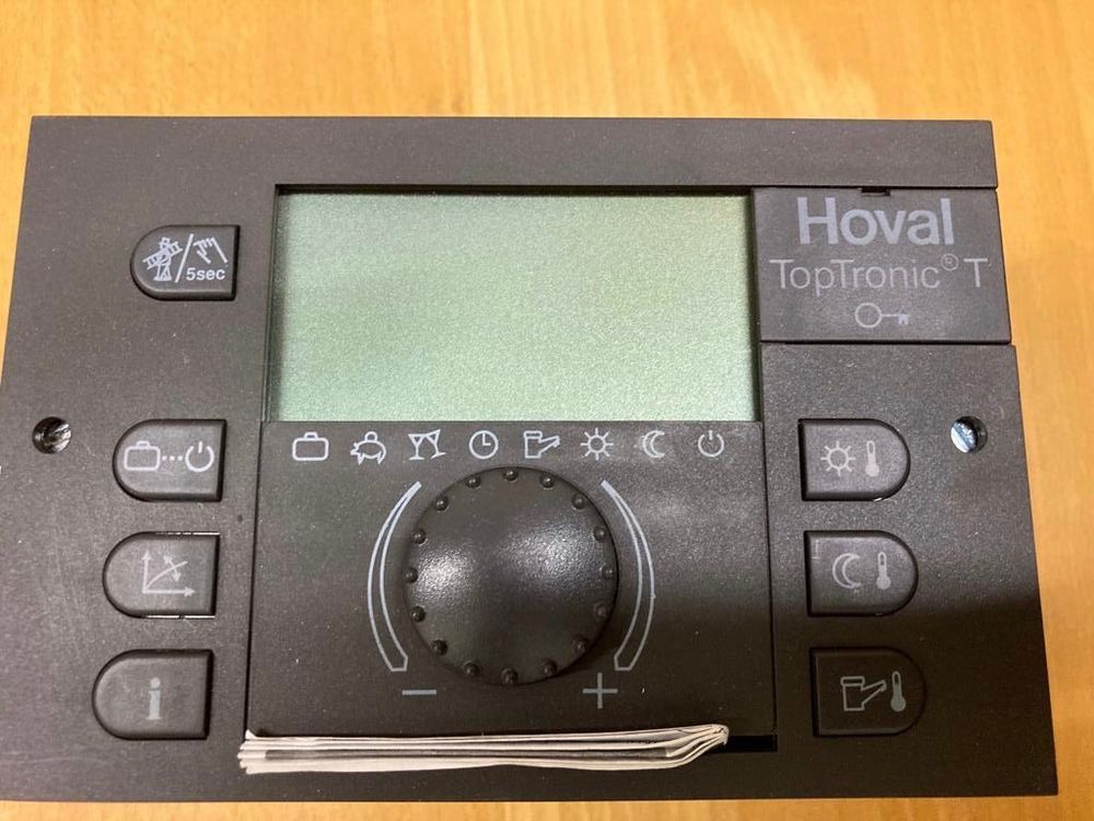 Heizungsregler Steuerung Hoval (Gebraucht) in Nods für CHF 150 – mit ...