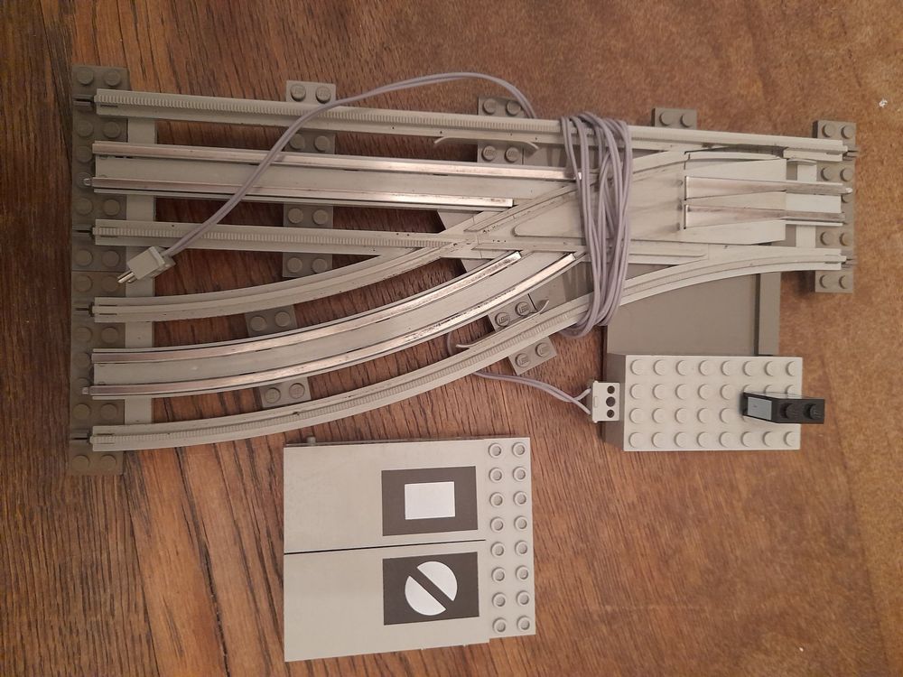 Lego 12 Volt Weiche 7859 (Gebraucht) in Laupersdorf für CHF 29 – mit ...