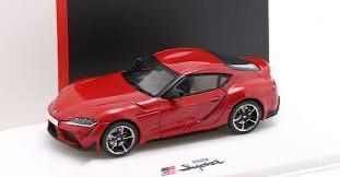 TOYOTA GR SUPRA PROMINENCE RED 1:43 IXO (Neu und originalverpackt) in ...