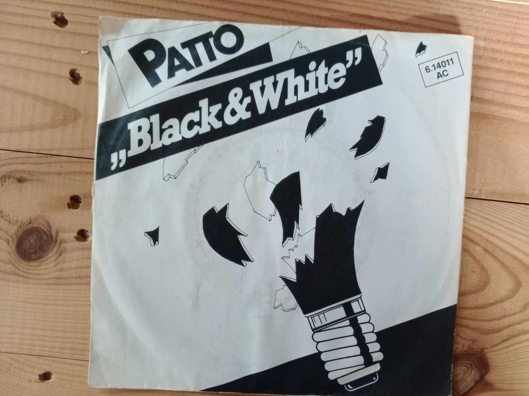 Patto - Black & White Single Schallplatte Top Zustand! (Gebraucht) in ...