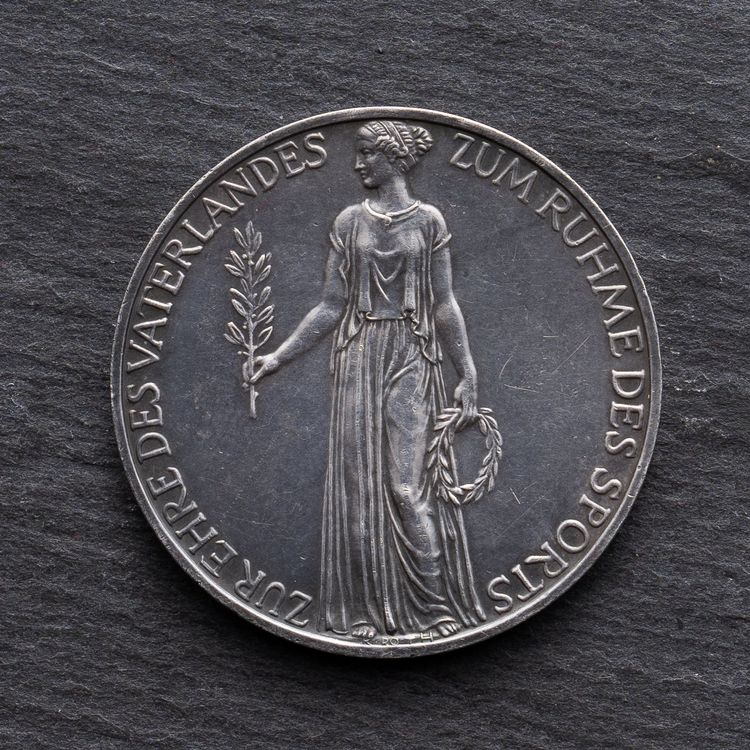 Medaille Olympische Spiele Berlin 1936 (Gebraucht) in Eggenwil für CHF 33 – mit Lieferung auf ...
