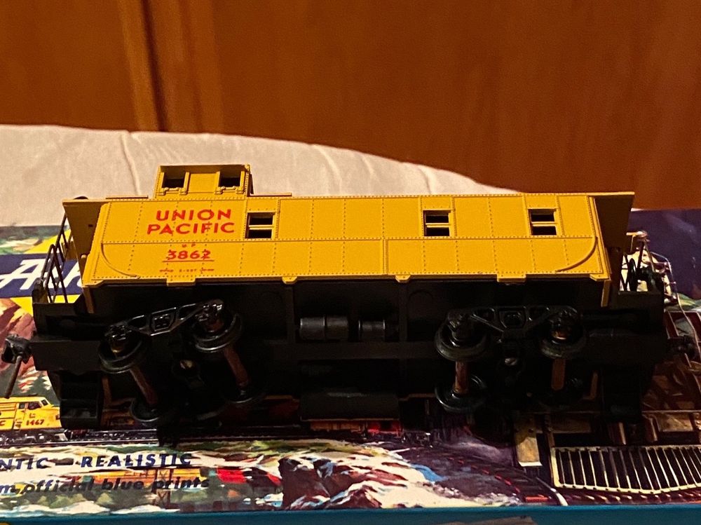 Athearn Begleitwagen Union Pacific H0 Model 1252 (Gebraucht) in Grabs ...