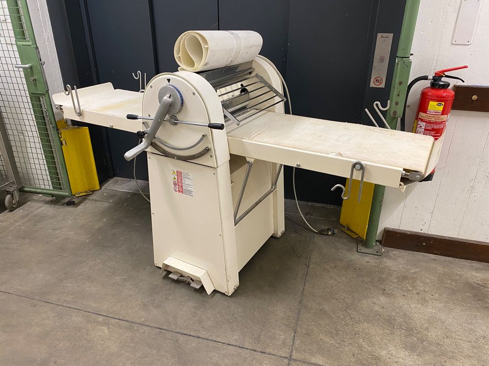 Teigausrollmaschine | Kaufen auf Ricardo