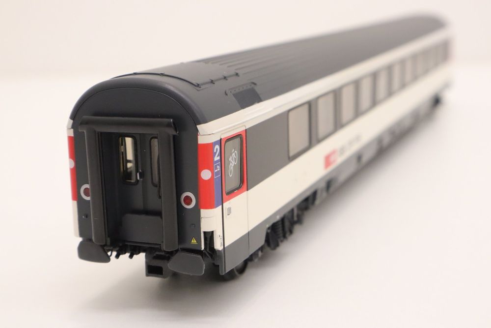 L.S.Models 47242 SBB Eurofima UIC-Z B Personenwagen, DC H0 (Gebraucht) in Basel für CHF 60 – mit ...