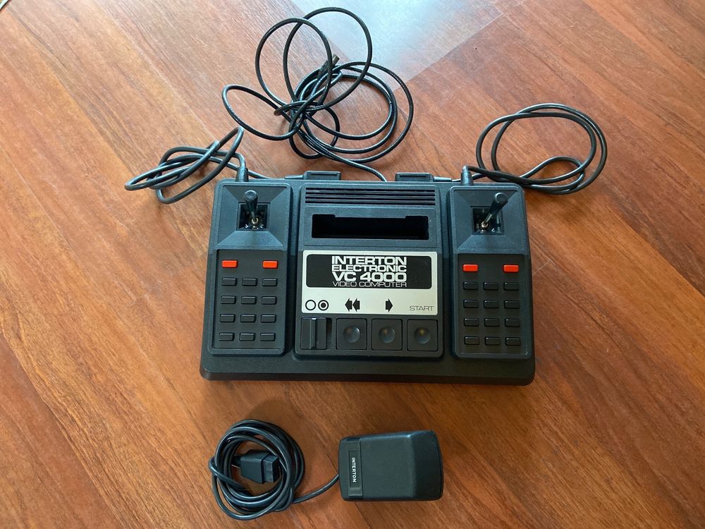 Interton Electronic VC 4000 Video Computer - Retro-Konsole (Defekt) in ...