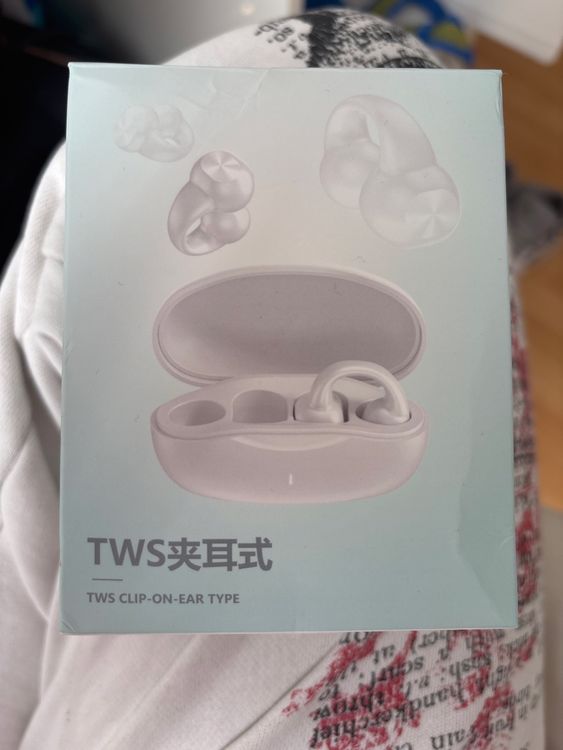 TWS Clip-On Ear Type Wireless Earphones, Black - NEW! (Neu (gemäss ...