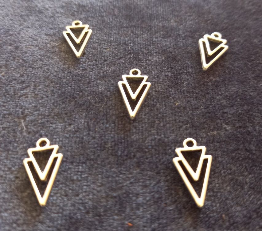 5 stk.Anhänger (Neu (gemäss Beschreibung)) in Zizers für CHF 1.8 – mit Lieferung auf Ricardo kaufen