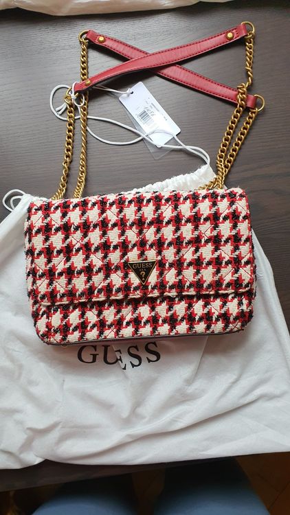 4. Sac GUESS neuf (Neuf avec emballage d'origine) à Le Locle pour CHF ...
