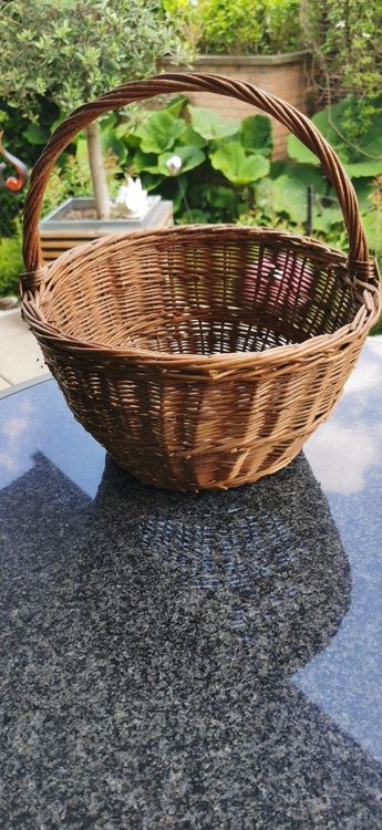 Flechtkorb mit Henkel aus Holz | Kaufen auf Ricardo