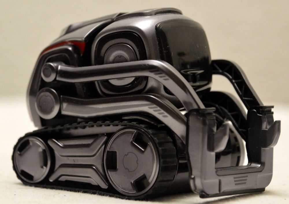 Anki Cozmo Real Life Robot Toy (Defekt) in für CHF 63 – mit Lieferung ...