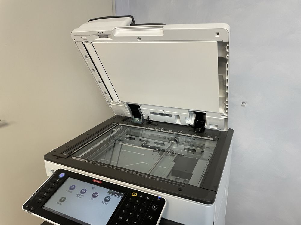 Nashuatec MP C3003 – Top Zustand + kompletter Toner-Satz (Gebraucht) in ...