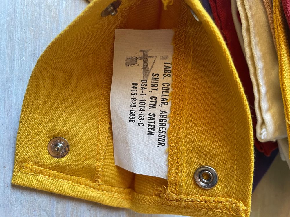 Original us Army Collar Tabs aggressor Vietnam (D'occasion) à ...