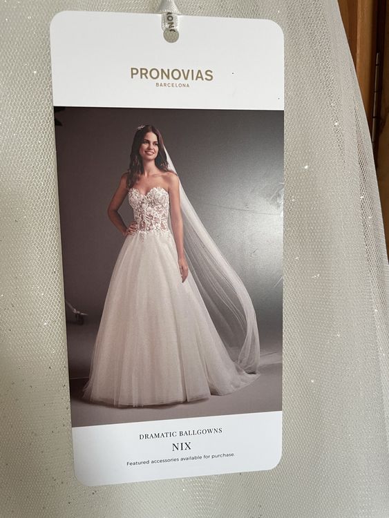 Hochzeitskleid (Neu und originalverpackt) in Dübendorf für CHF 1299 – nur Abholung auf Ricardo ...