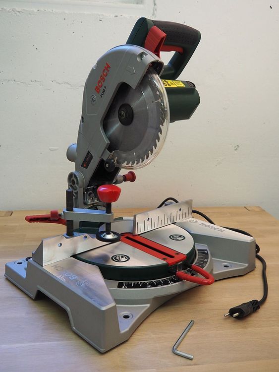 Kapp- und Gehrungssäge Bosch | Kaufen auf Ricardo