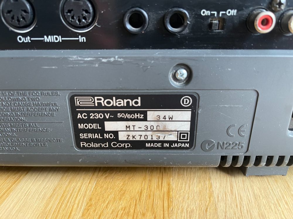 ROLAND MT-300s Music Player MIDI Recorder 16-Track Sequencer (Gebraucht ...