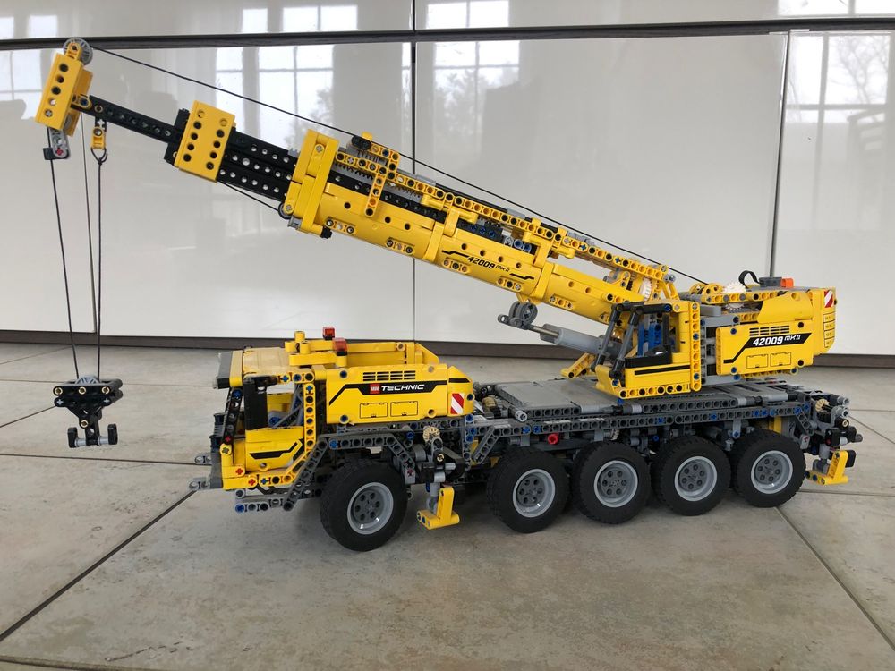 LEGO TECHNIC Mobiler Schwerlastkran 42009 | Kaufen auf Ricardo