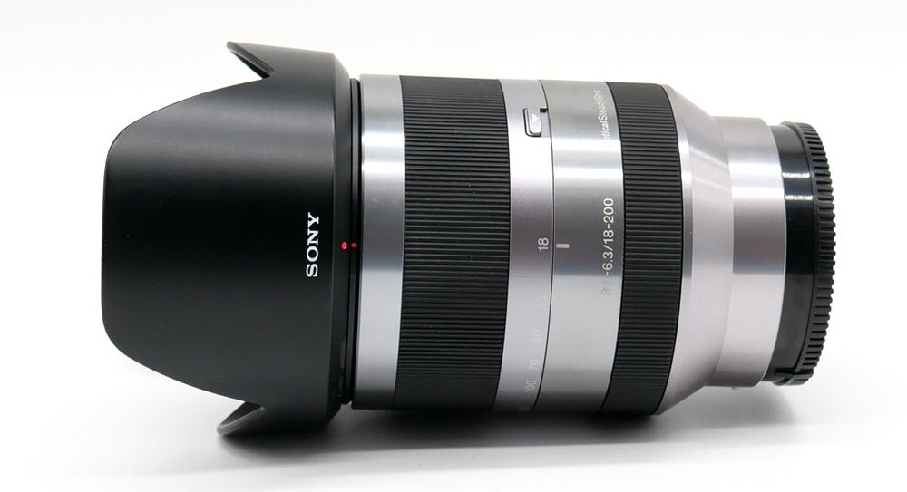 Sony Alpha SEL18200 18-200mm F/3.5-6.3 OSS Objektiv (Gebraucht) in ...