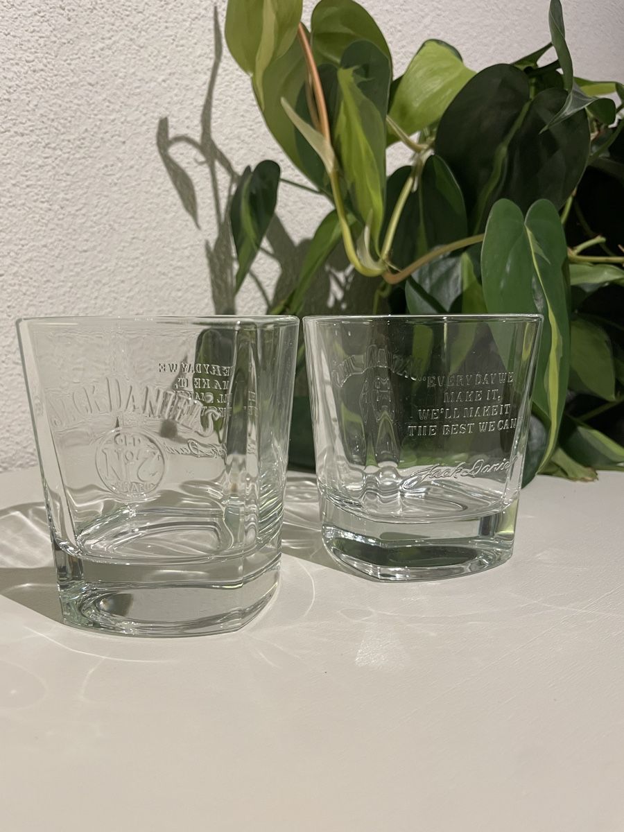 Jack Daniel's Whiskey Gläser Set, 2 Stück, Top Zustand (Neu (gemäss Beschreibung)) in Winterthur ...