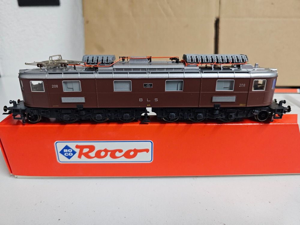 ROCO 43710 lok Br Ae 6/8 BLS 208 dès 1.-fr (Neuf (Voir description)) à ...