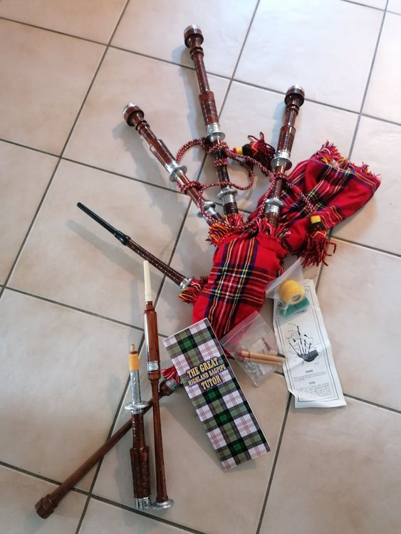 Dudelsack / Bigpipes (Gebraucht) in Ochlenberg für CHF 150 – mit ...