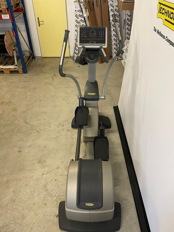Crosstrainer Technogym Synchro Excite 700 LED (Gebraucht) in Lyss für ...