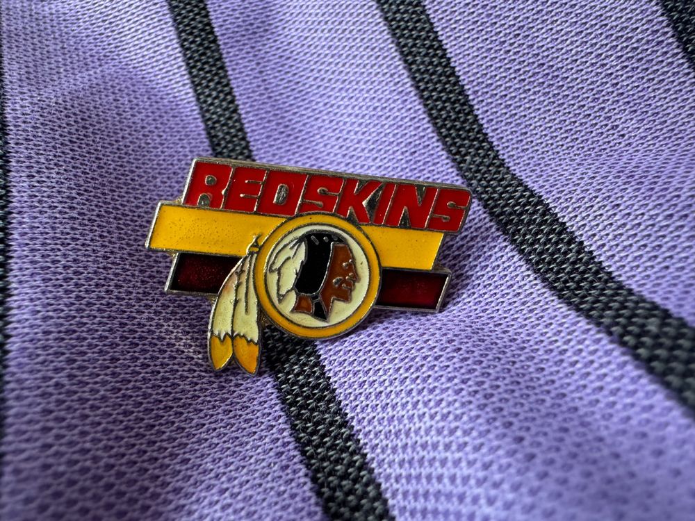 Vintage Redskins pins pin (Neu und originalverpackt) in Neuchâtel für ...