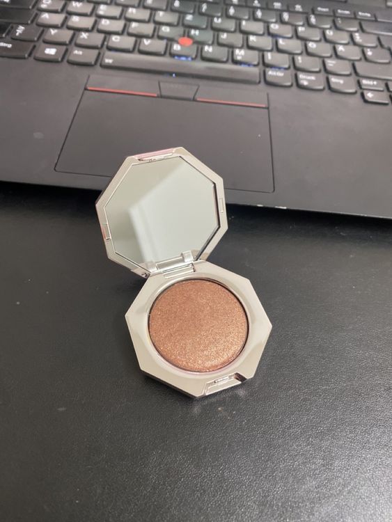 Fenty Glow Diamond Bomb Highligher NEU (Neu und originalverpackt) in ...