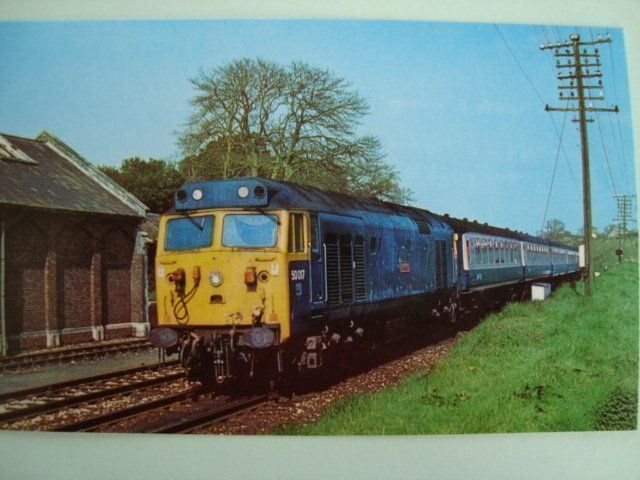 Britische Diesellok BR 50 017 ROYAL OKA | Kaufen auf Ricardo