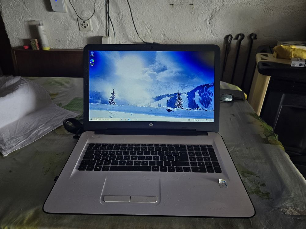computer HP Pavilon 17 (Gebraucht) in Solduno für CHF 80 – mit ...