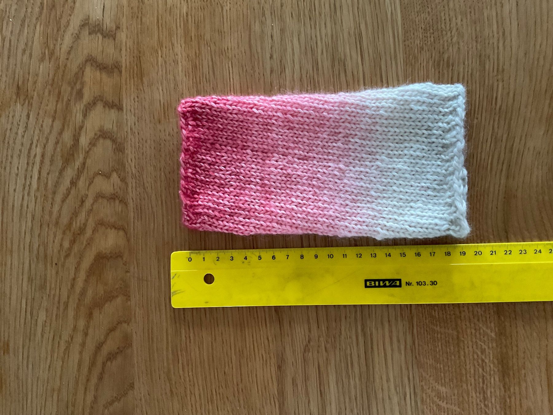 Handgestrickte Pulswärmer Amedisli Rosa- Weiss (Neu (gemäss ...