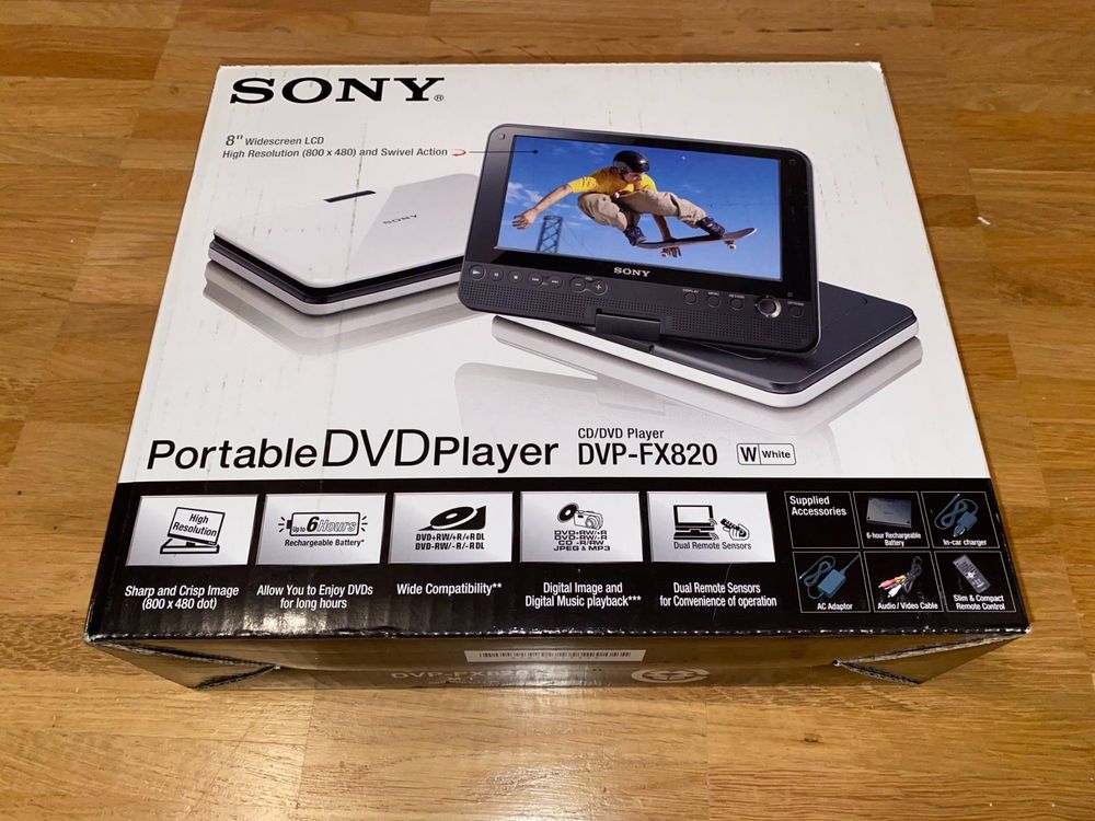 Sony Portable DVD Player / DVP-FX820 (inkl. Kopfhörer) (Neu (gemäss ...