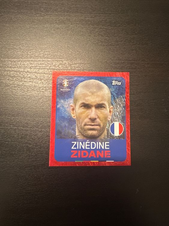 Topps Euro 2024 Sticker Zinedine Zidane (Red) LEG 8 | Kaufen auf Ricardo