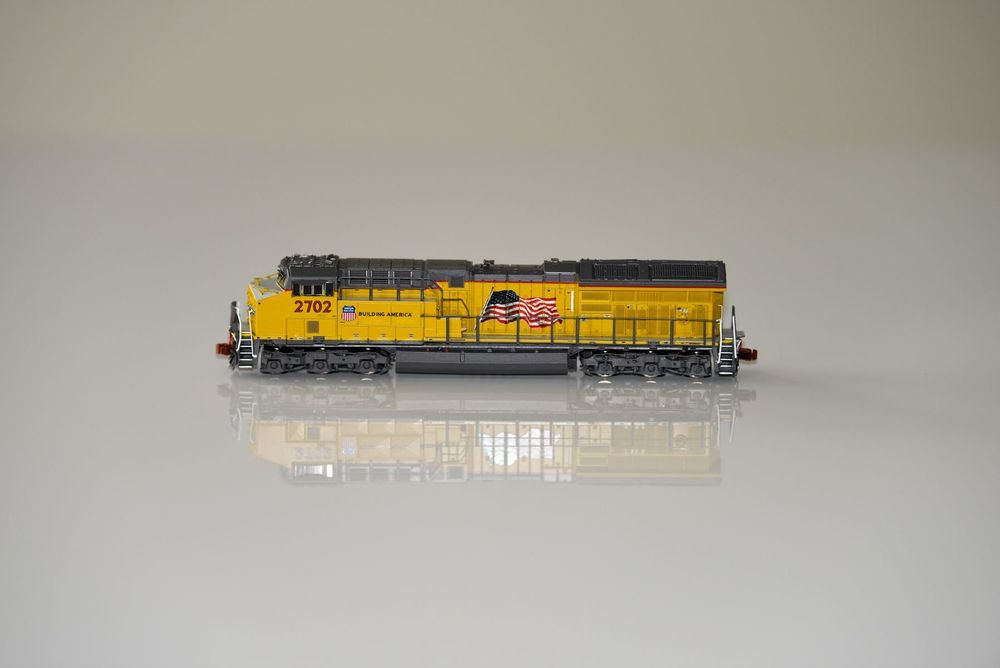 StarRecordsGmbH: Scale Trains USA GE ET44 GEVO #2732 UP (Neu und ...