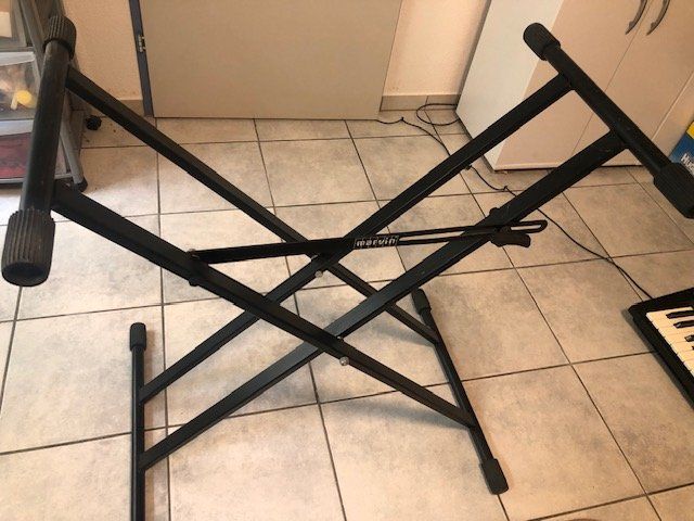 Technics Keyboard SX-K700 mit Ständer (D'occasion) à Rudolfstetten pour ...