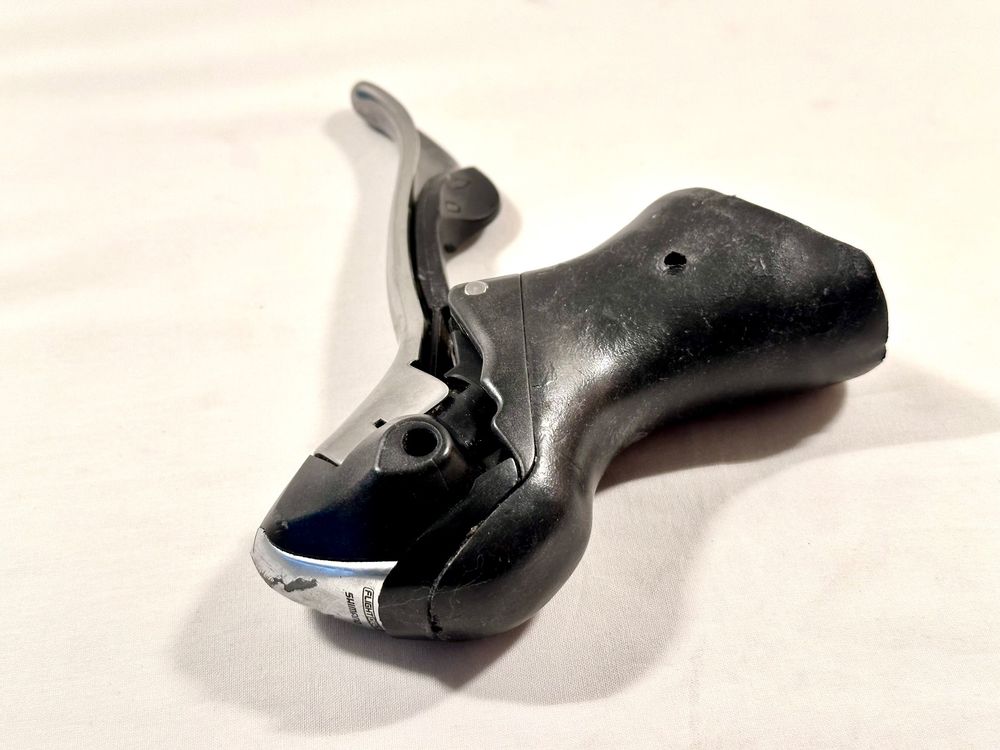 Shimano ST-R700 STI Brems-Schalthebel LINKS (Gebraucht) in Luzern für ...