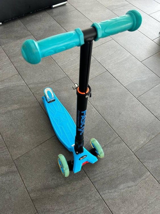 Trottinett FASCOL blau für Kinder zwischen 6 und 10 Jahren (Gebraucht ...